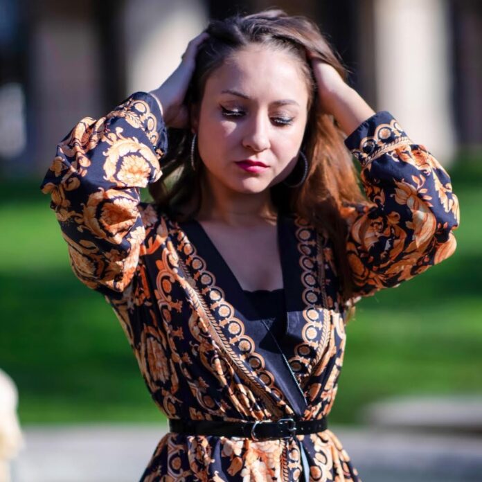 Jennifer Messina Sings For Your Mental Health - ENSPIRE Magazine