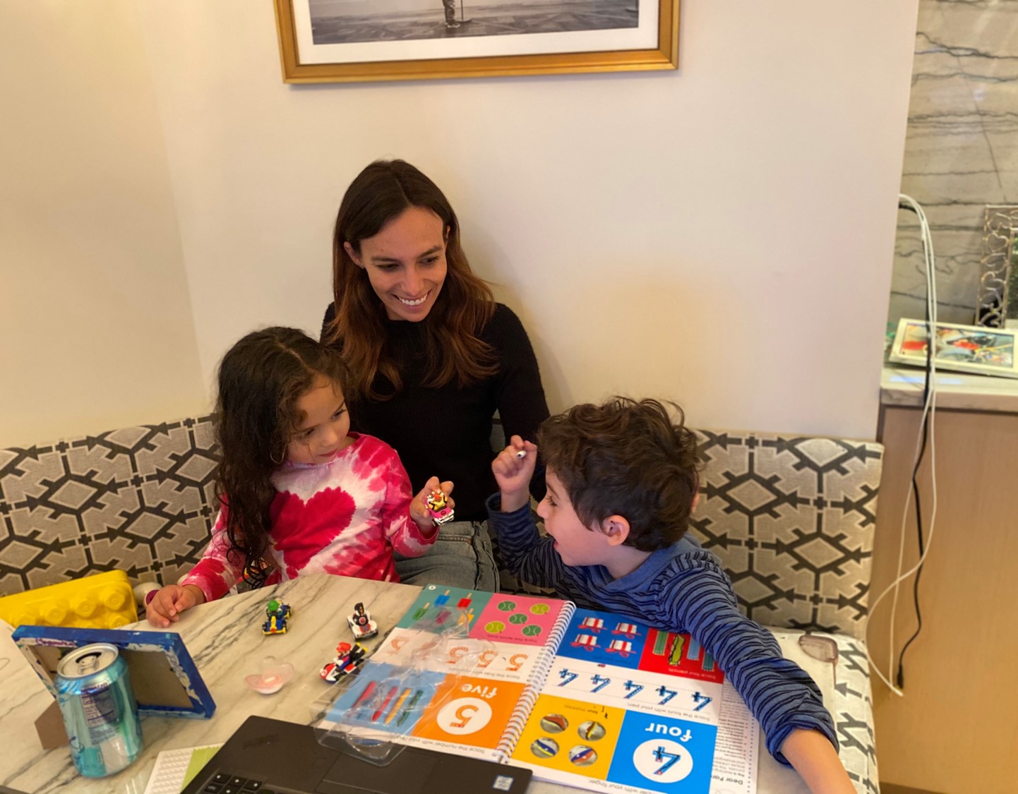 Lindsay Rechler’s Picture Book “Good Morning Zoom” Offers Optimism ...