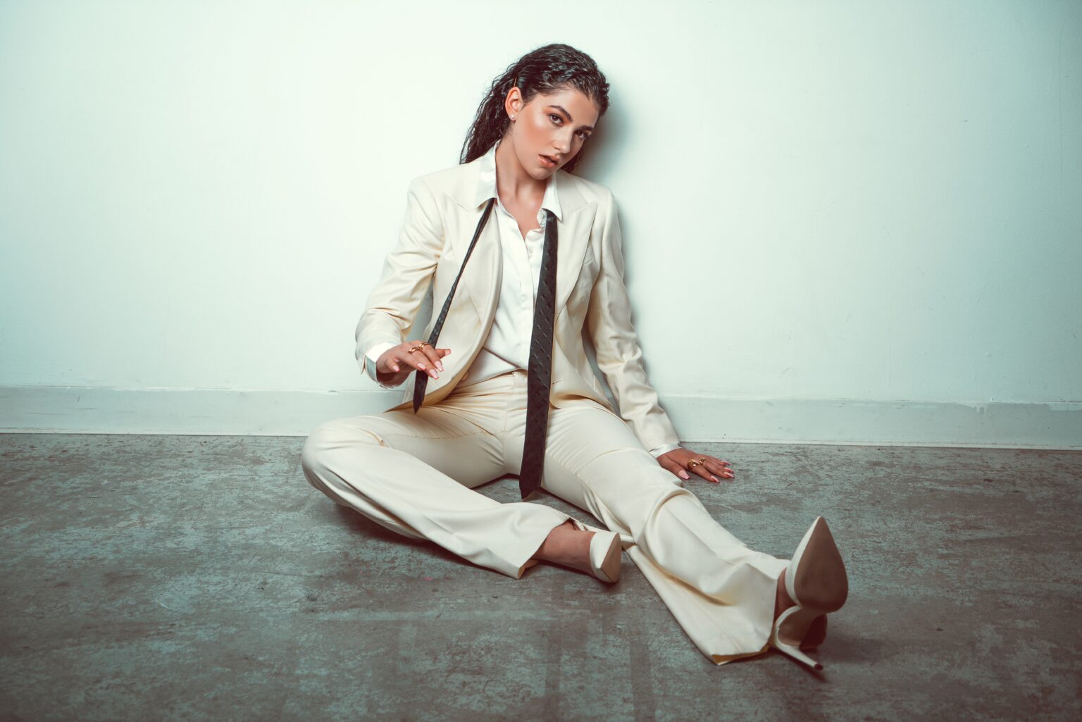 Pop Singer-Songwriter Caroline Romano On Track to Stardom - ENSPIRE ...