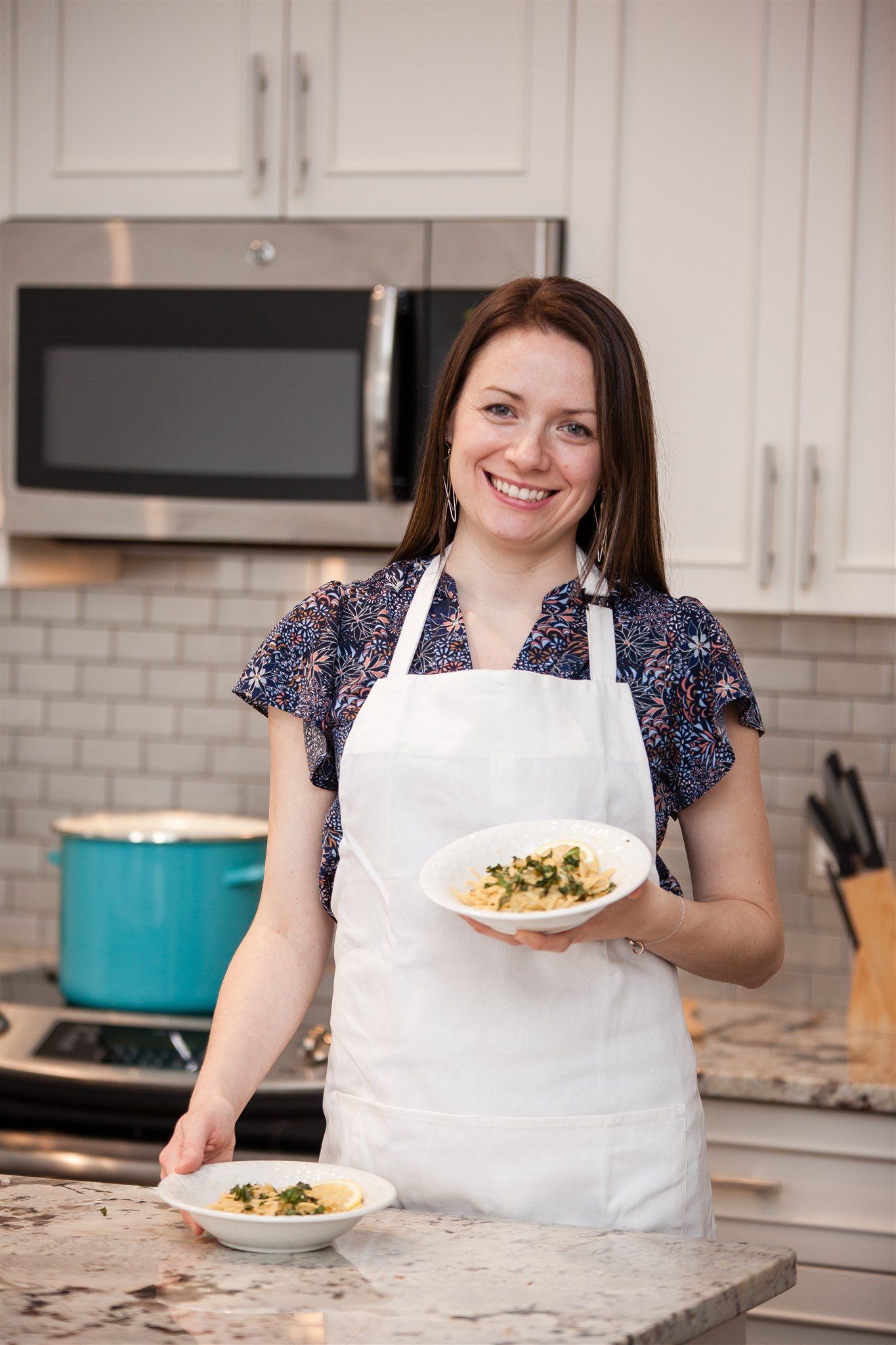 Shelby Taylor Gives Back Through Chickapea Pasta - ENSPIRE Magazine