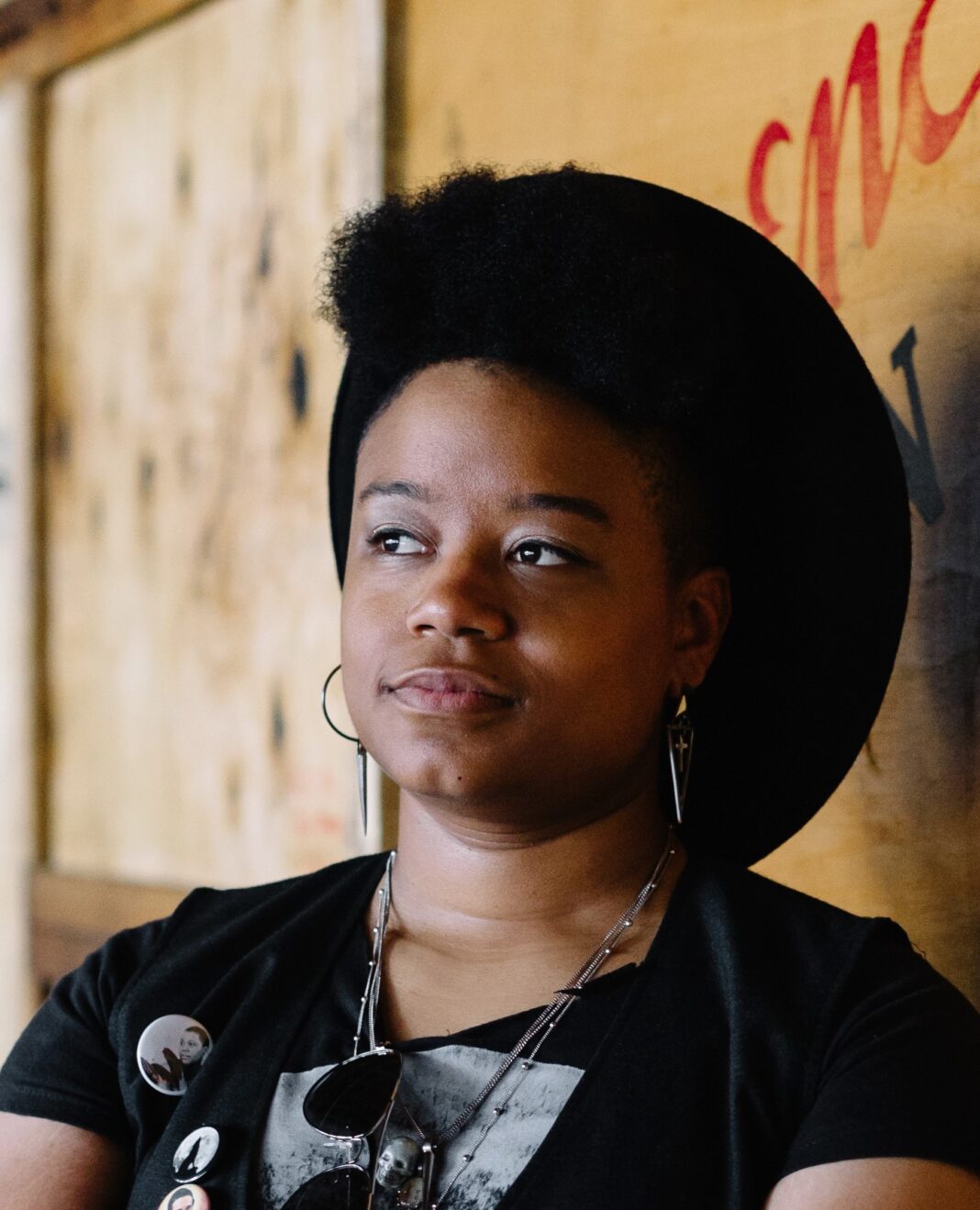 Juneteenth Community Soundstage: A Conversation With Amythyst Kiah | A ...
