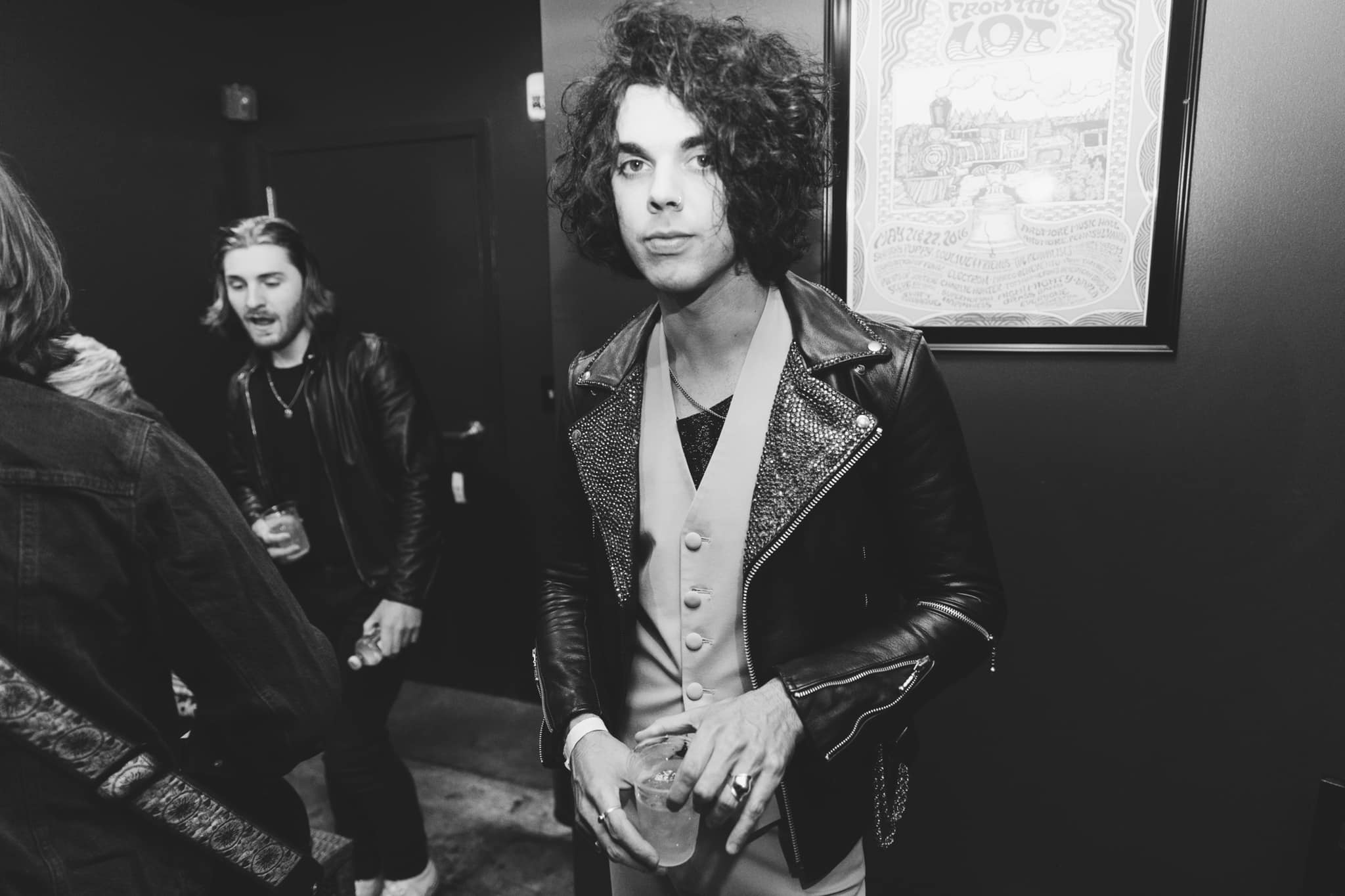 Micky James Offers A Creative Approach To Timeless Music Genres ...