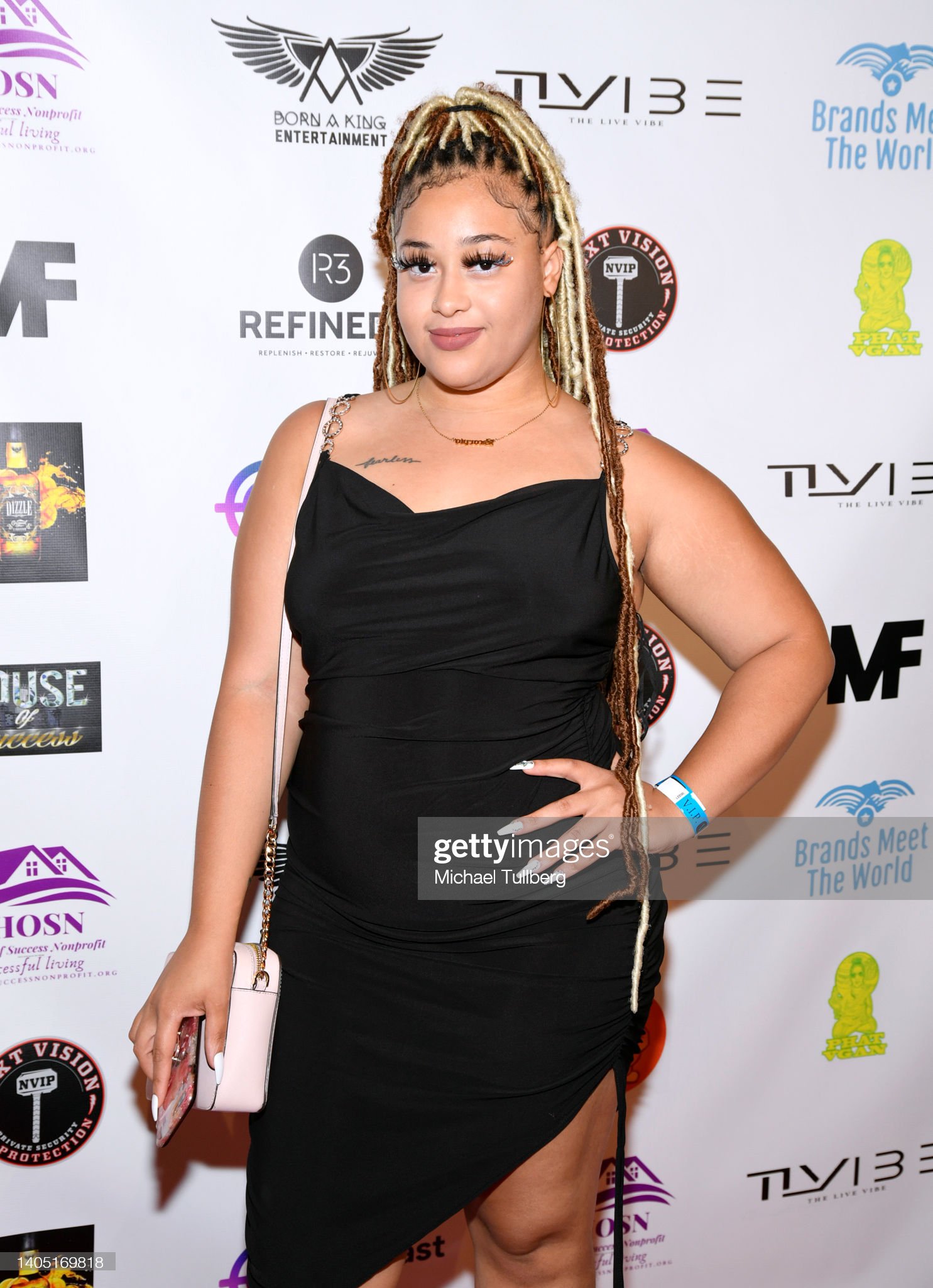 Yassie, an R&B Singer, Hits the Red Carpet at the BET Awards - ENSPIRE ...