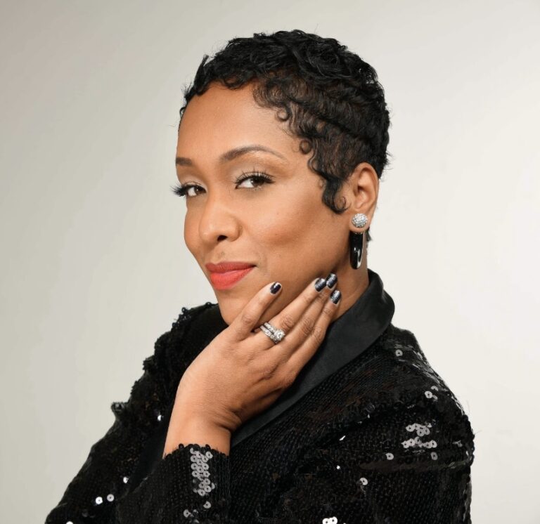 Playwright Dana Hicks-Hungerford Sharing Her Story - ENSPIRE Magazine