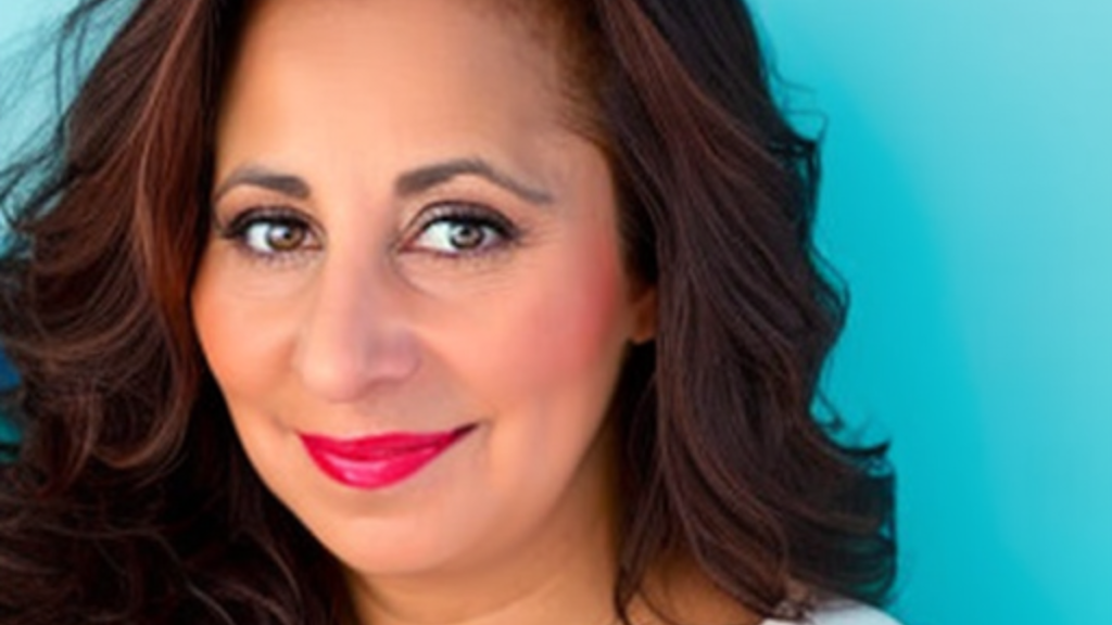 Julie DeLucca-Collins: Women Empowerment and Speaker Shares Her Story to Self-Confidence ...