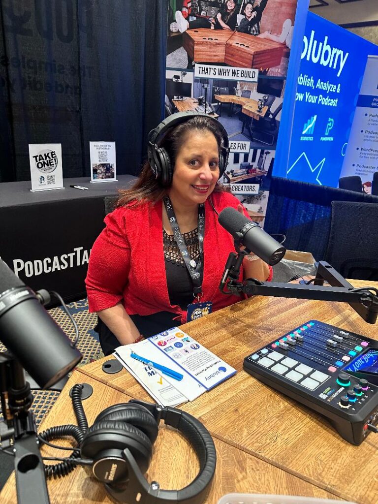 Julie DeLucca-Collins: Women Empowerment and Speaker Shares Her Story to Self-Confidence ...